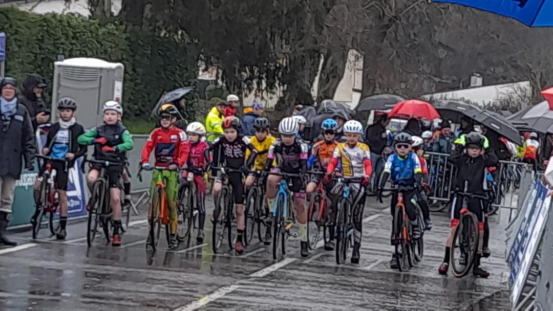 Le Vélo Club du Velay engrange de l’expérience au Cyclo-cross du ...