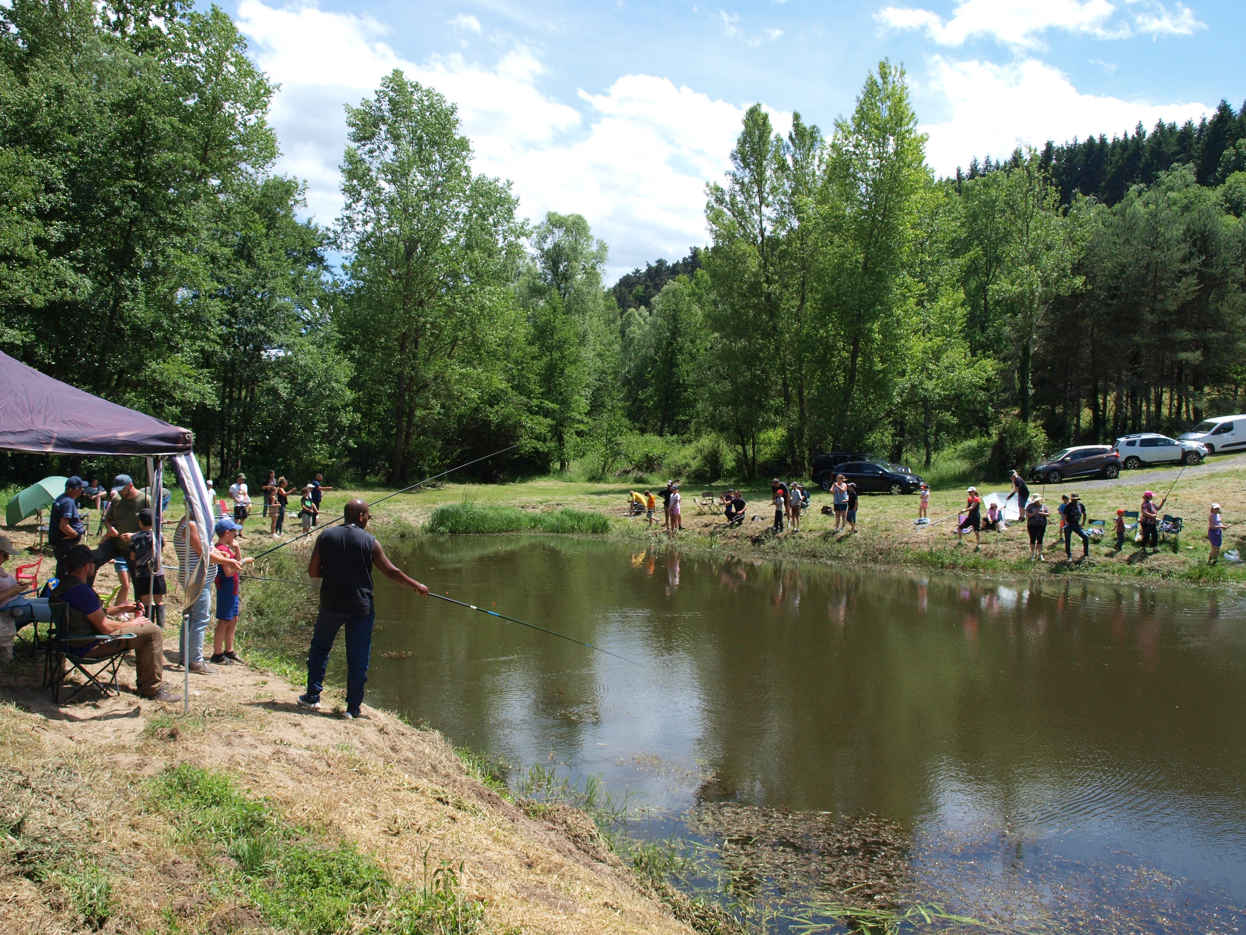 Fête de la pêche : 40 enfants et une étang rempli de truites